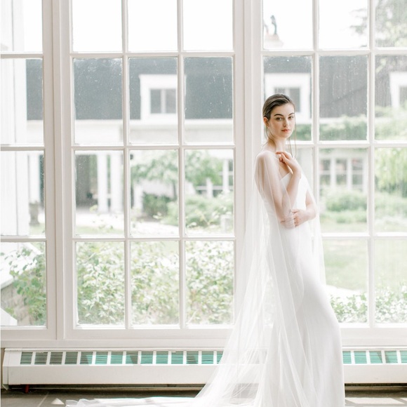 noon over the moon | Accessories | Noon Over The Moon Tulle Bridal Cape ...